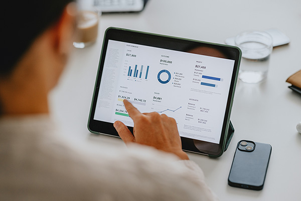 DWS投資長特輯：多元資產強勢回歸 - 遠傳電信FETnet