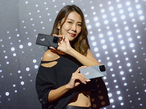 iPhone 15 Pro與iPhone 15買氣強勁不減！Android低調逆風 - 遠傳電信FETnet