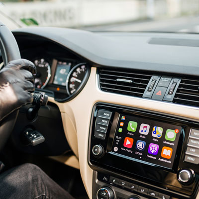 買車要加購影音版？請先搞懂車上的Carplay和Android Auto怎麼用！