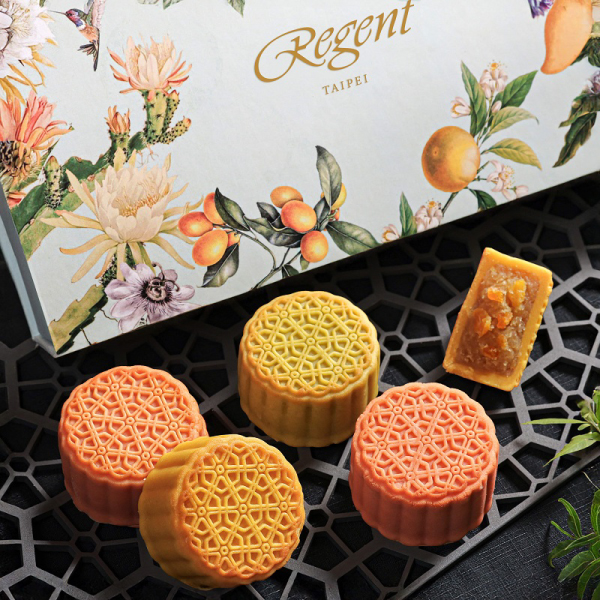 廣式月餅大勢回歸！2025中秋節飯店名店月餅禮盒總整理 金黃薄皮、蓮蓉餡、廣式流心超誘人 - 遠傳電信FETnet